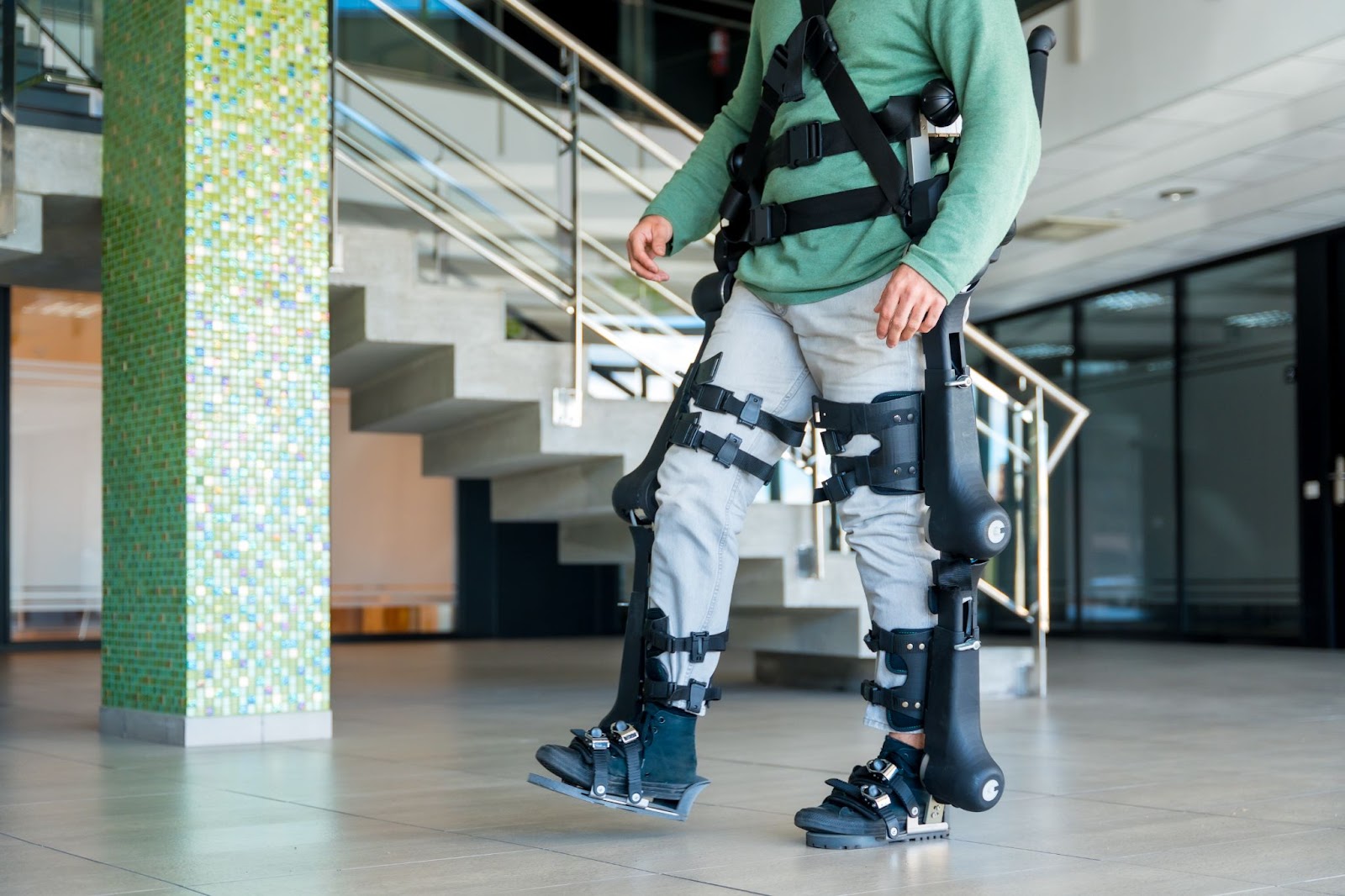 The Future of Assisted Mobility Through Exoskeleton Support - KJTheraphy